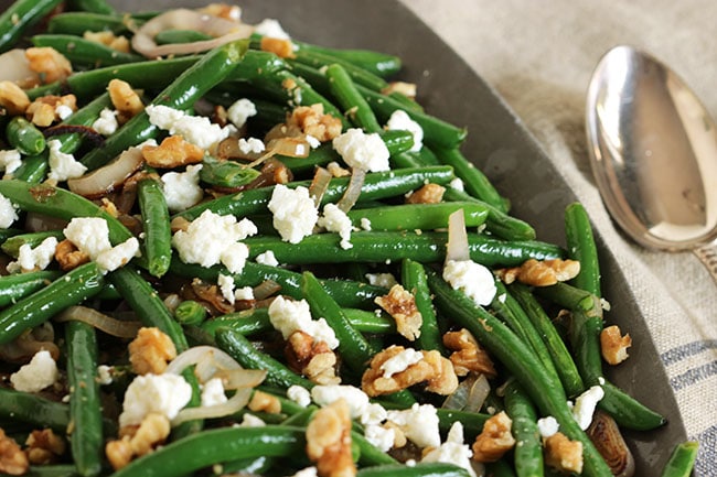 Green Beans with Goat Cheese, Shallots and Walnuts - The Suburban Soapbox