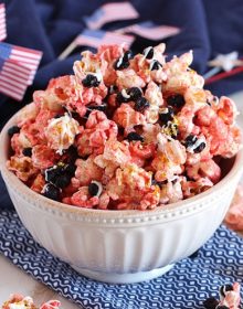 How to Make Perfect Stovetop Popcorn - The Suburban Soapbox