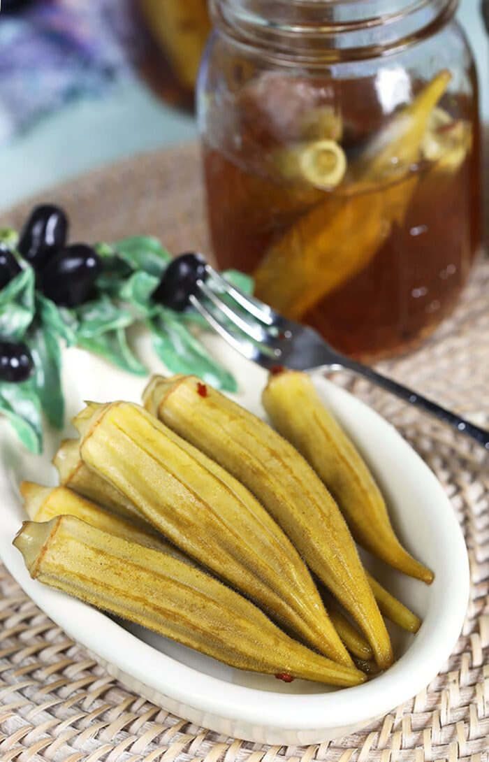 Easy Pickled Okra - The Suburban Soapbox