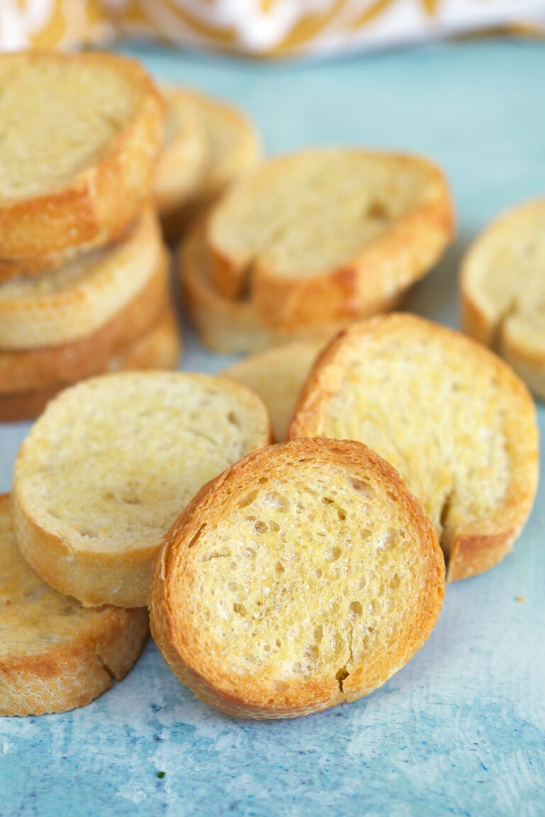 How to Make Crostini - The Suburban Soapbox