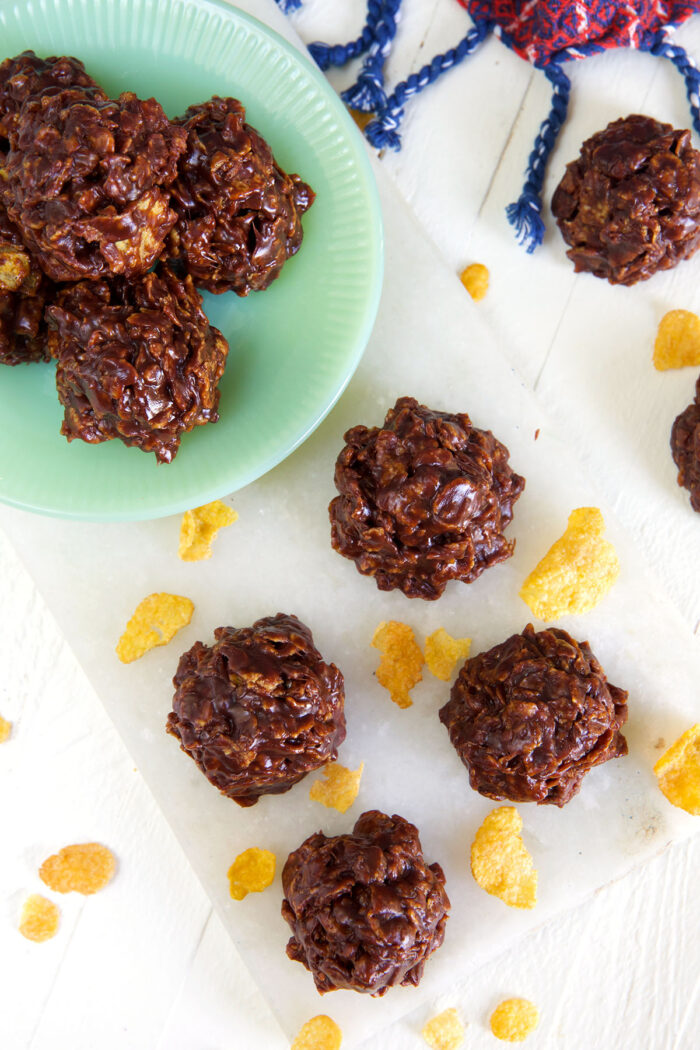 Chocolate Cornflake Candy - The Suburban Soapbox
