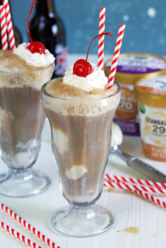 Classic Root Beer Float - The Suburban Soapbox