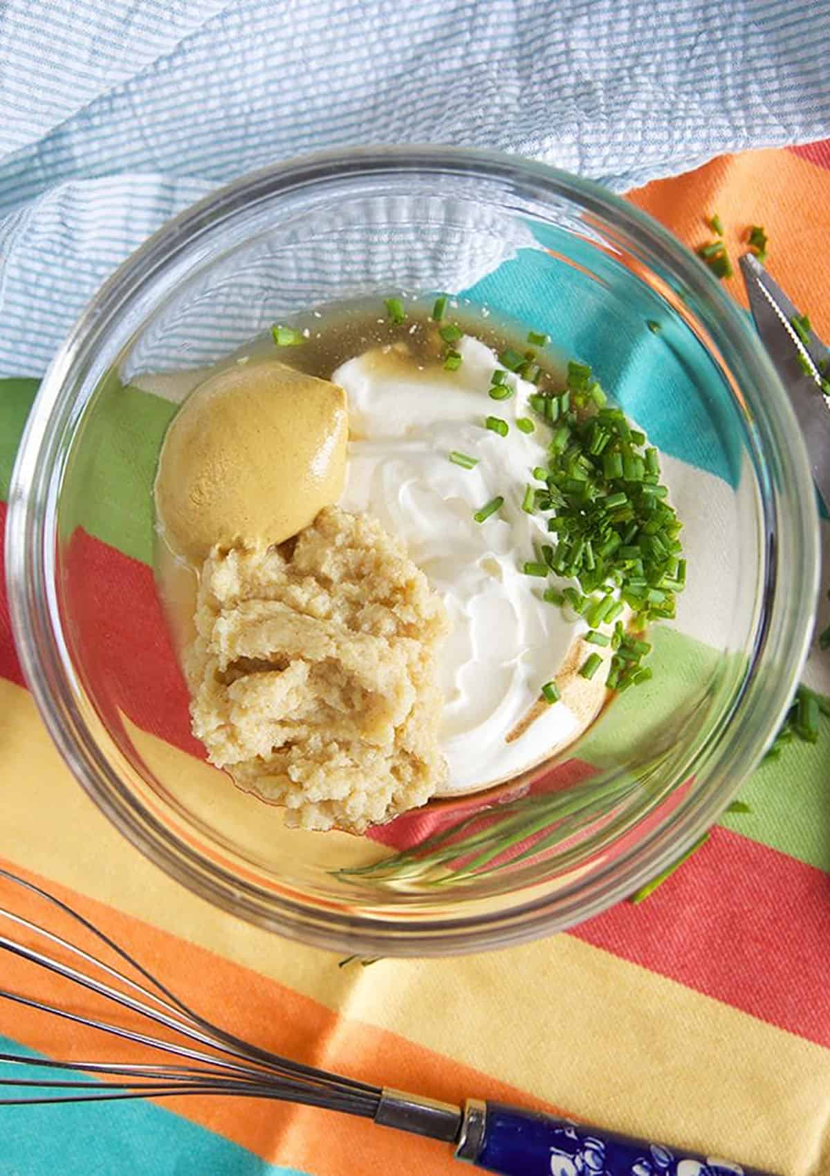 Horseradish Sauce (5-Min, Creamy, Steakhouse-Style)