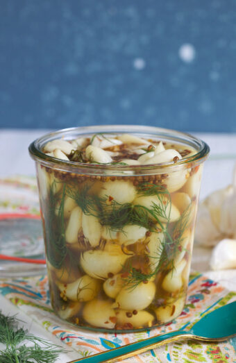 Quick Pickled Garlic - The Suburban Soapbox