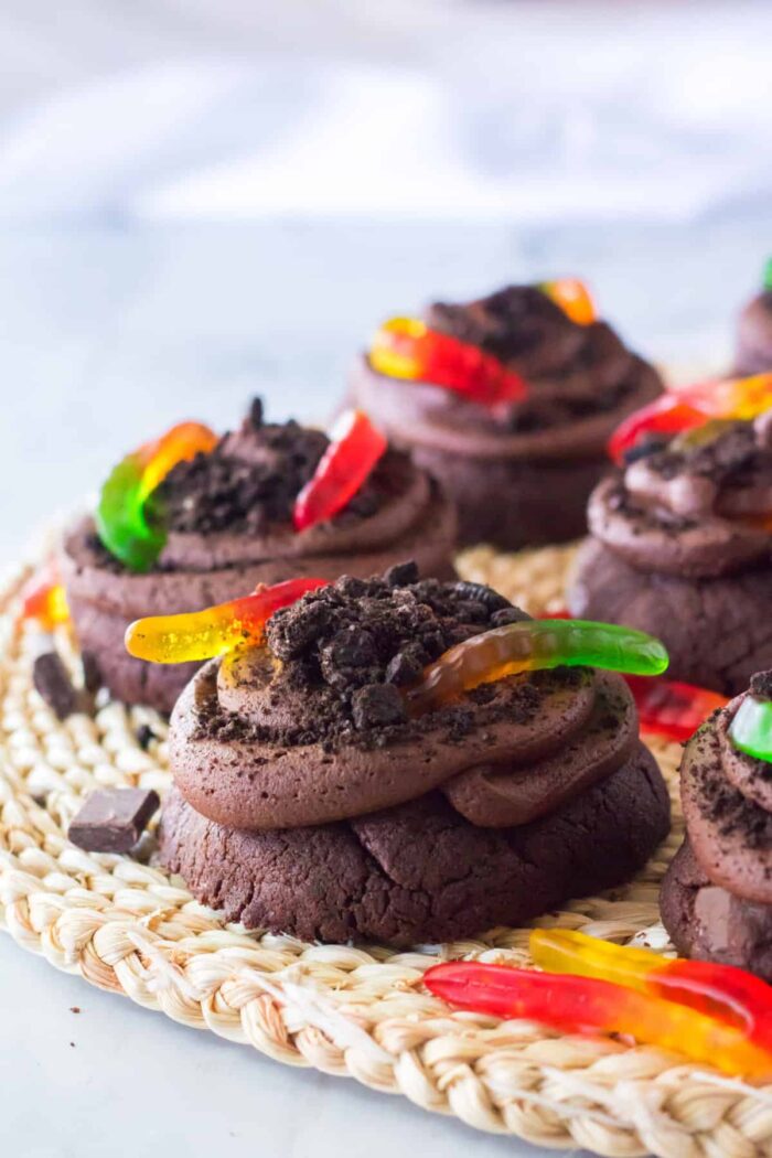 Dirt Cake Cookies - The Suburban Soapbox
