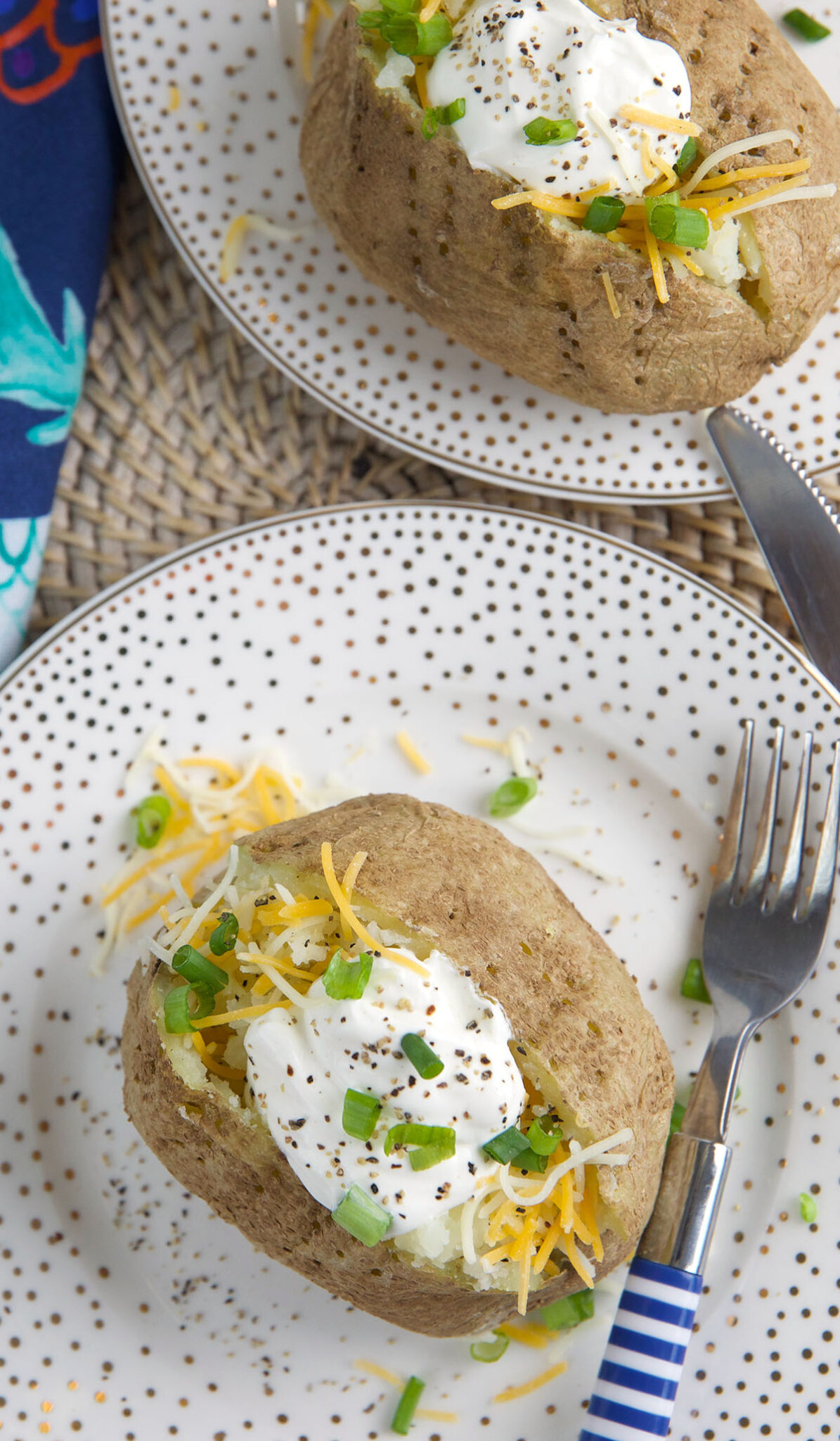 How to Make Microwave Baked Potatoes - The Suburban Soapbox