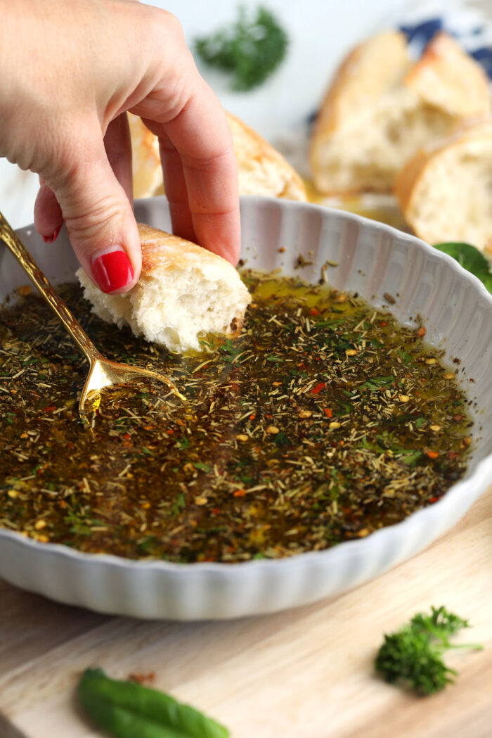 Garlic Parmesan Bread Dipping Oil - The Suburban Soapbox
