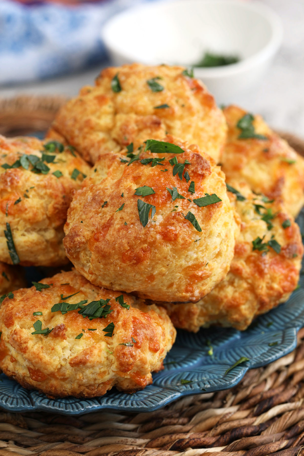Cheddar Bay Biscuits - The Suburban Soapbox